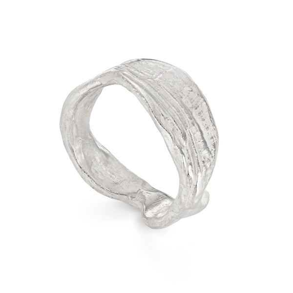Rugged Ripple Ring Silver – Emily Nixon
